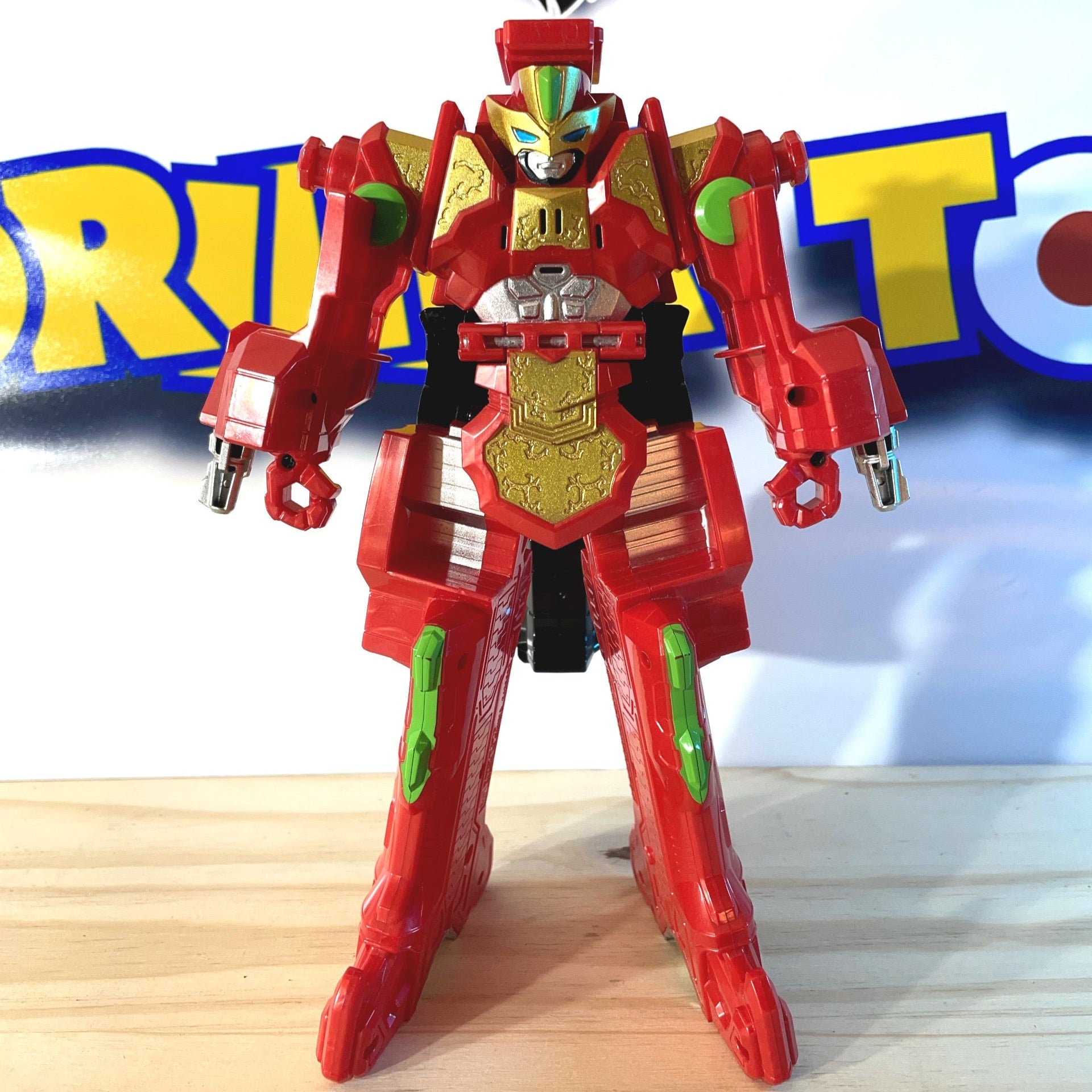 DX LUPIN MAGNUM - Lupinranger VS Patranger - Power Rangers – Gorilla Toys